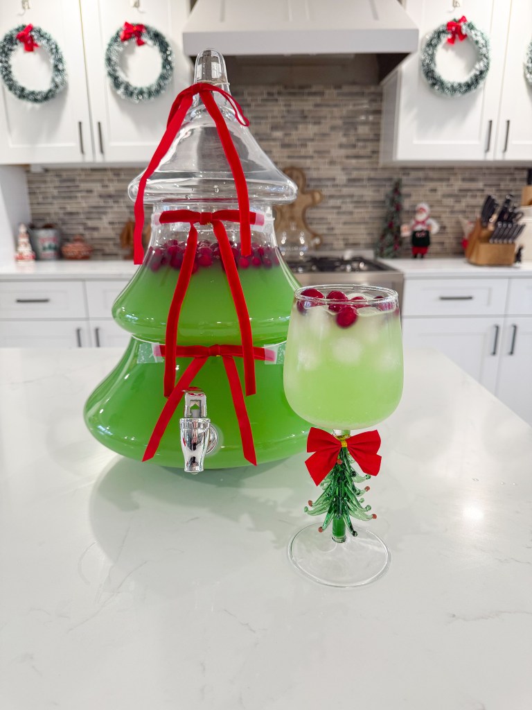 Christmas Tree Punch - Styled By Daisies