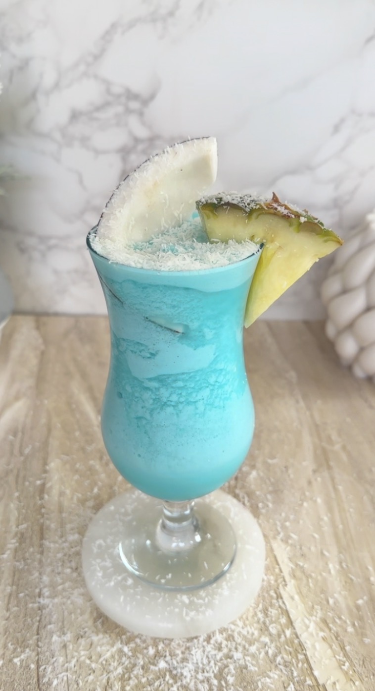 Frozen Blue Lagoon Cocktail Recipe (Tropical Vodka Drink with Coconut ...